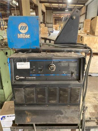 Lot - Miller "Delta Weld 452" Welder with Miller "60 Series" Wire ...