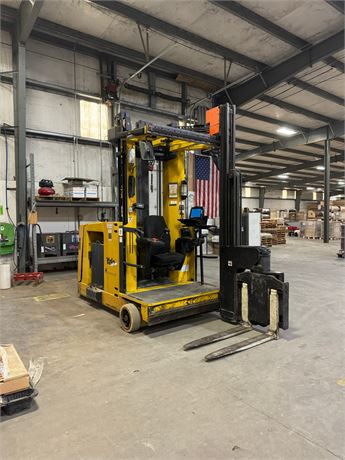 Lot - Yale "NTA030SB" Forklift | Place Your Bid at MachineryMax