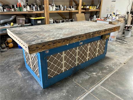 Lot - Denray "9600" Downdraft Table | Place Your Bid at MachineryMax