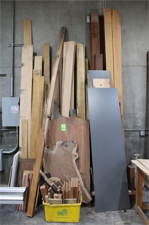 Lot - LOT OF LUMBER | Place Your Bid at MachineryMax
