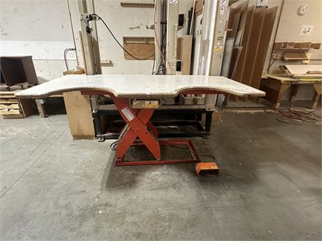 Lot - Presto "XL36-20" Scissor Lift | Place Your Bid at MachineryMax