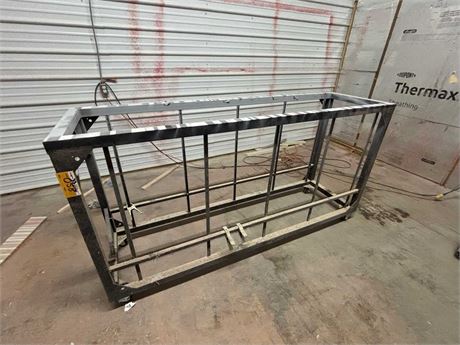 Lot - Damac Metal table | Place Your Bid at MachineryMax