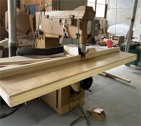 Lot - SCM "R9" Pine Router - Mt Vernon, NY | Place Your Bid at MachineryMax