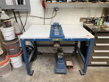 Lot - The Pinske Edge "5100" Drawer Box Drilling Machine | Place Your ...