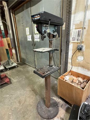 Lot - Delta "11-990" Drill Press | Place Your Bid at MachineryMax