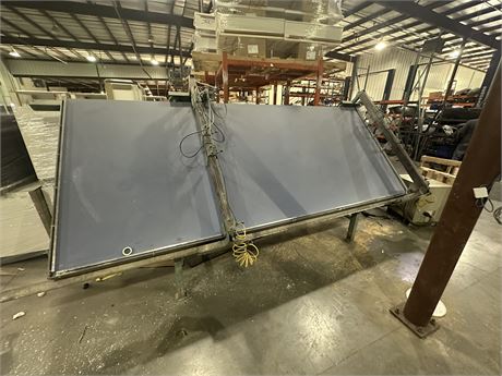 Lot - Ritter "R-200" Face Frame Clamp Table | Place Your Bid at ...