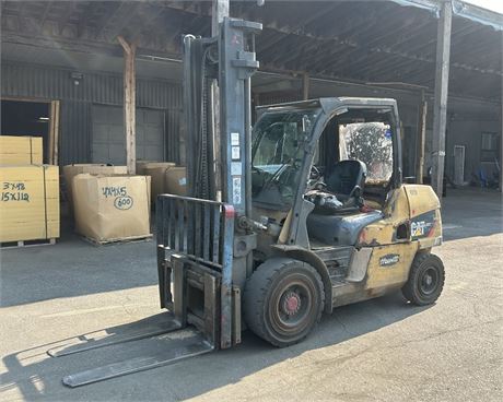 Lot - Caterpillar "PD10000" Pneumatic Forklift - Bolton, ON | Place ...
