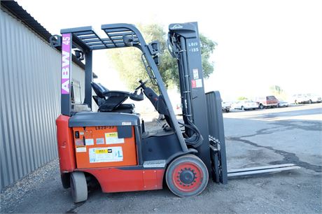 Lot - (2020) Linde "E25C" Electric Forklift | Place Your Bid at ...