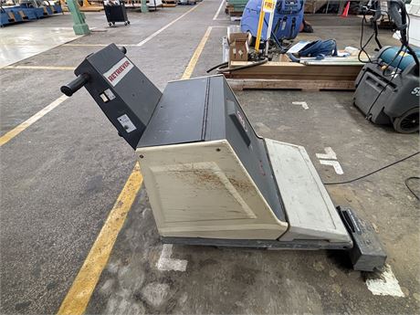 Lot - Retriever "A134" Floor Sweeper | Place Your Bid at MachineryMax