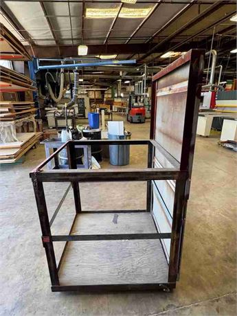 Lot - Lift Basket | Place Your Bid at MachineryMax