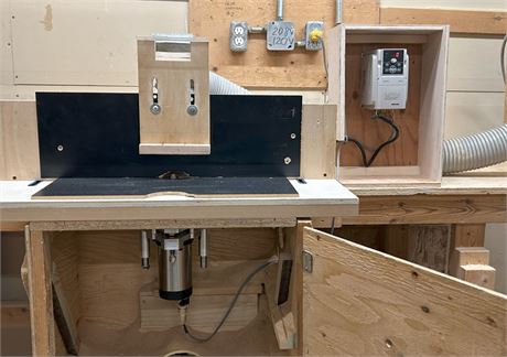 Lot - Simphoenix "E550" Power Inverted Router c/w Jessum Router Lift ...