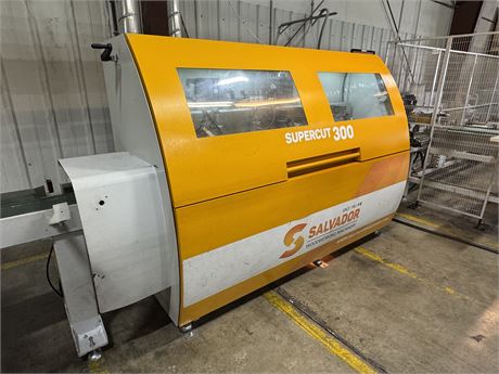 Lot - Salvador "Supercut 300" Optimizing Saw System | Place Your Bid at ...