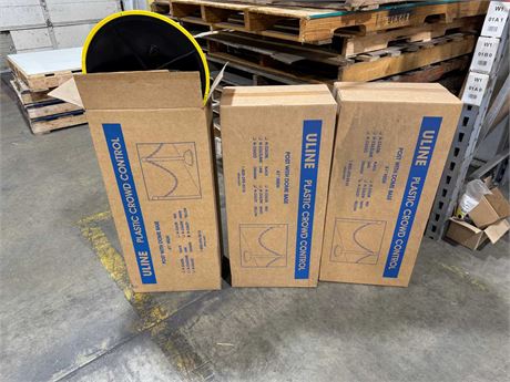 Lot - Uline Plastic Crowd Control Posts | Place Your Bid at MachineryMax