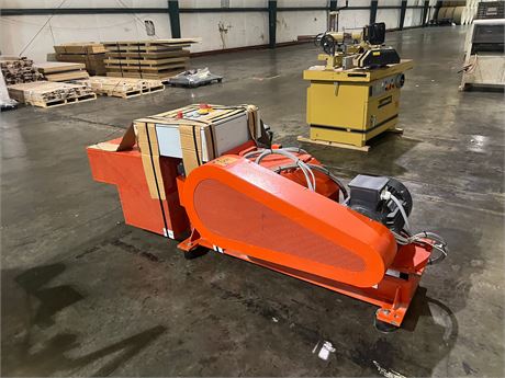 Lot - Weima "Beaver 300" Horizontal Grinder & Vibratory Hopper | Place ...