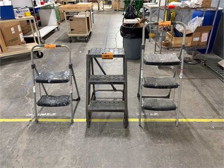 Lot - Lot of Step Ladders | Place Your Bid at MachineryMax