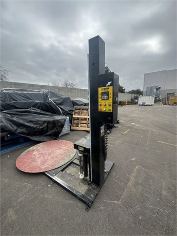 Lot - IPM "LP10/10PPS" Stretch Wrapping Machine | Place Your Bid at ...