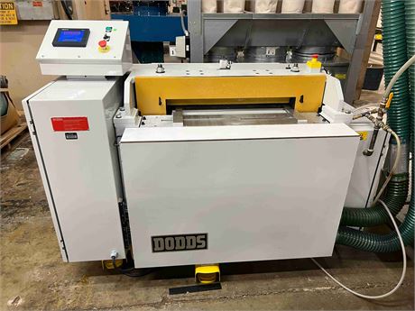 Lot - Dodds "SE-25CNC-PS" CNC Dovetail Machine | Place Your Bid at ...