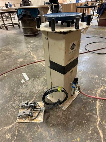 Lot - Evans Vacuum Table | Place Your Bid at MachineryMax