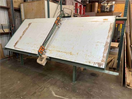 Lot - Ritter "R200" Face Frame Table & Clamp | Place Your Bid at ...