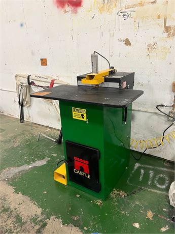 Lot - CASTLE "TSM-22" Pocket Hole Boring Machine | Place Your Bid at ...