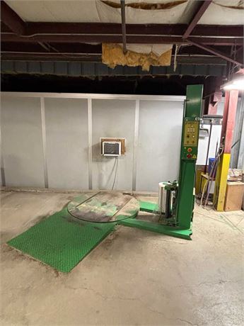 Lot - Highlight "Predator" Stretch Wrapping Machine | Place Your Bid at ...