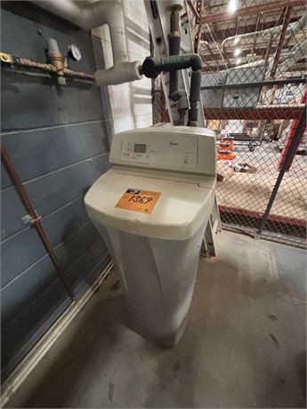 Lot - Whirlpool "WHS44-LL44" Water Softening System | Place Your Bid at ...