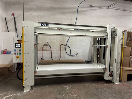 Lot - SCM/CPC "Action FL" Case Clamp (2019) | Place Your Bid at ...