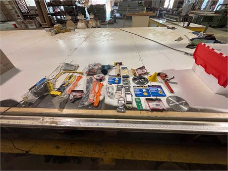 Lot - Miscellaneous Tools | Place Your Bid at MachineryMax