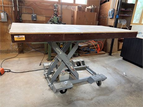 Lot - American Lifts Table | Place Your Bid at MachineryMax