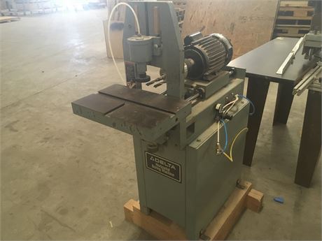 Lot - Delta "32-350" Double Spindle Horizontal Boring Machine | Place ...