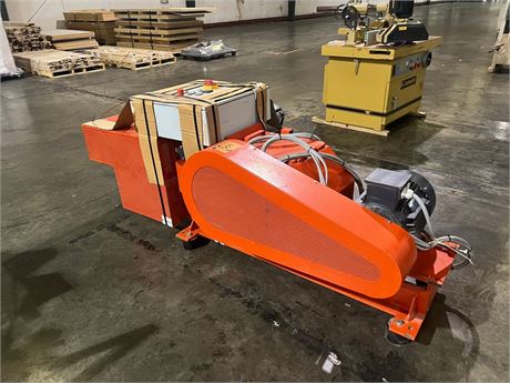 Lot - Weima "Beaver 300" Horizontal Grinder and Vibratory Conveyor ...