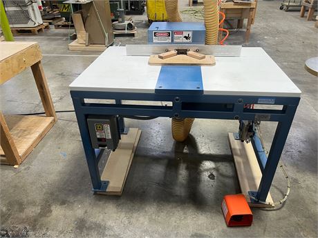 Lot - Pinske Edge "5200" Drawer Notcher | Place Your Bid at MachineryMax