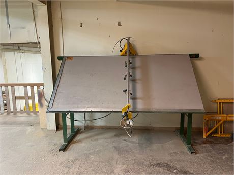 Lot - Castle "4 X 8" Face Frame Table | Place Your Bid at MachineryMax