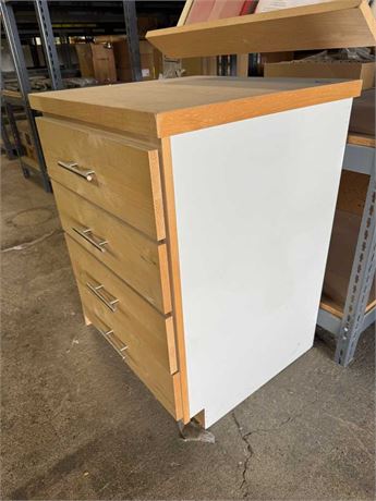 Lot - Cabinet with Contents | Place Your Bid at MachineryMax